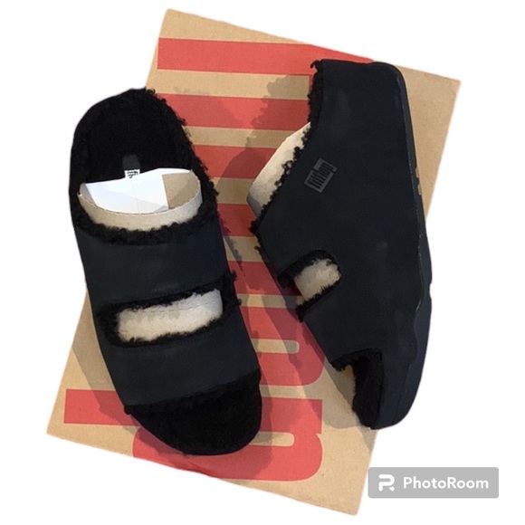 Fitflop | Shoes | Fitflop Womens Shuv Two Bar Shearling Lined Suede ...